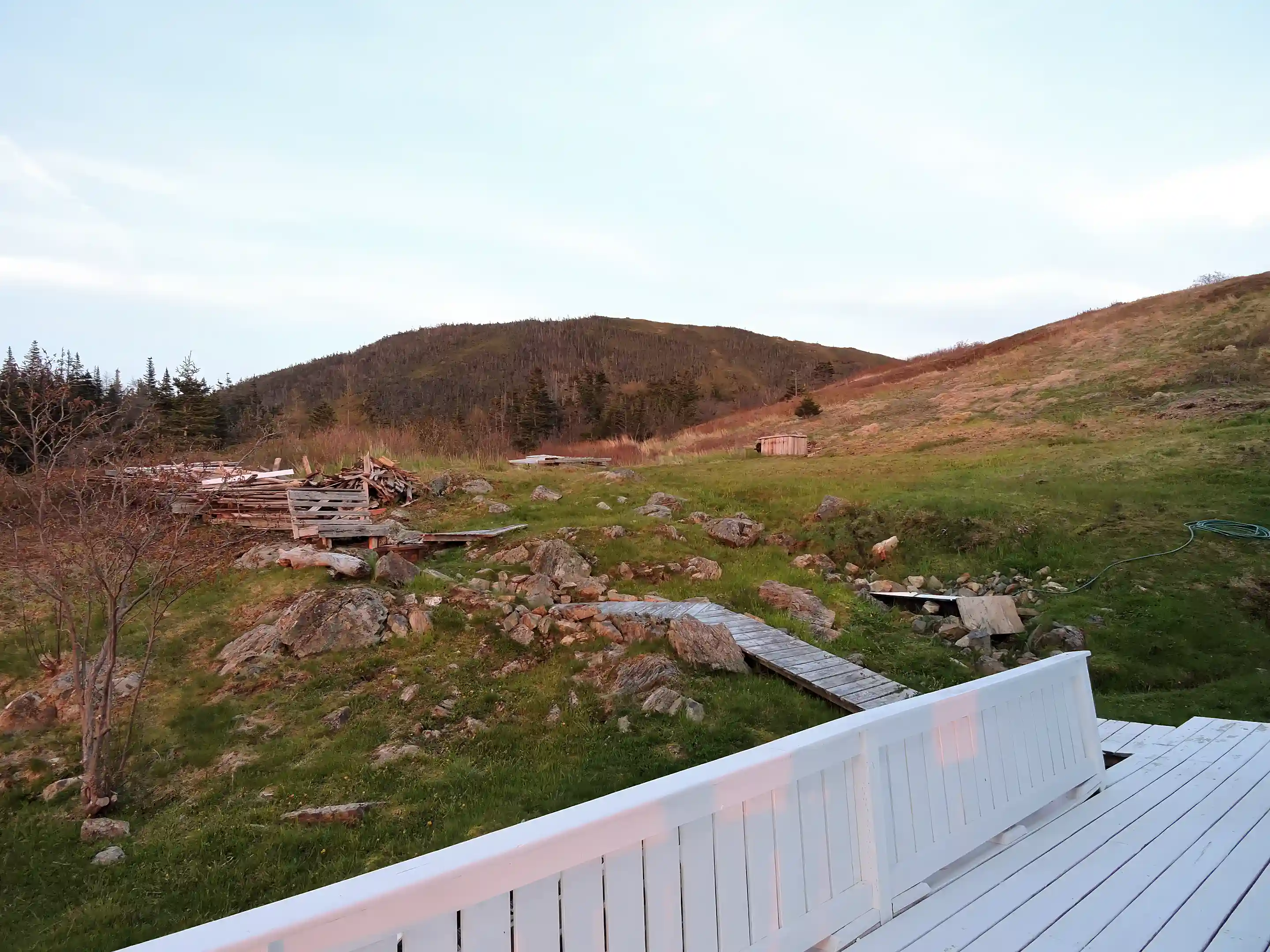 2 Oceanfront Homes for Sale in 33 Bayview Road, Hermitage, Newfoundland ...