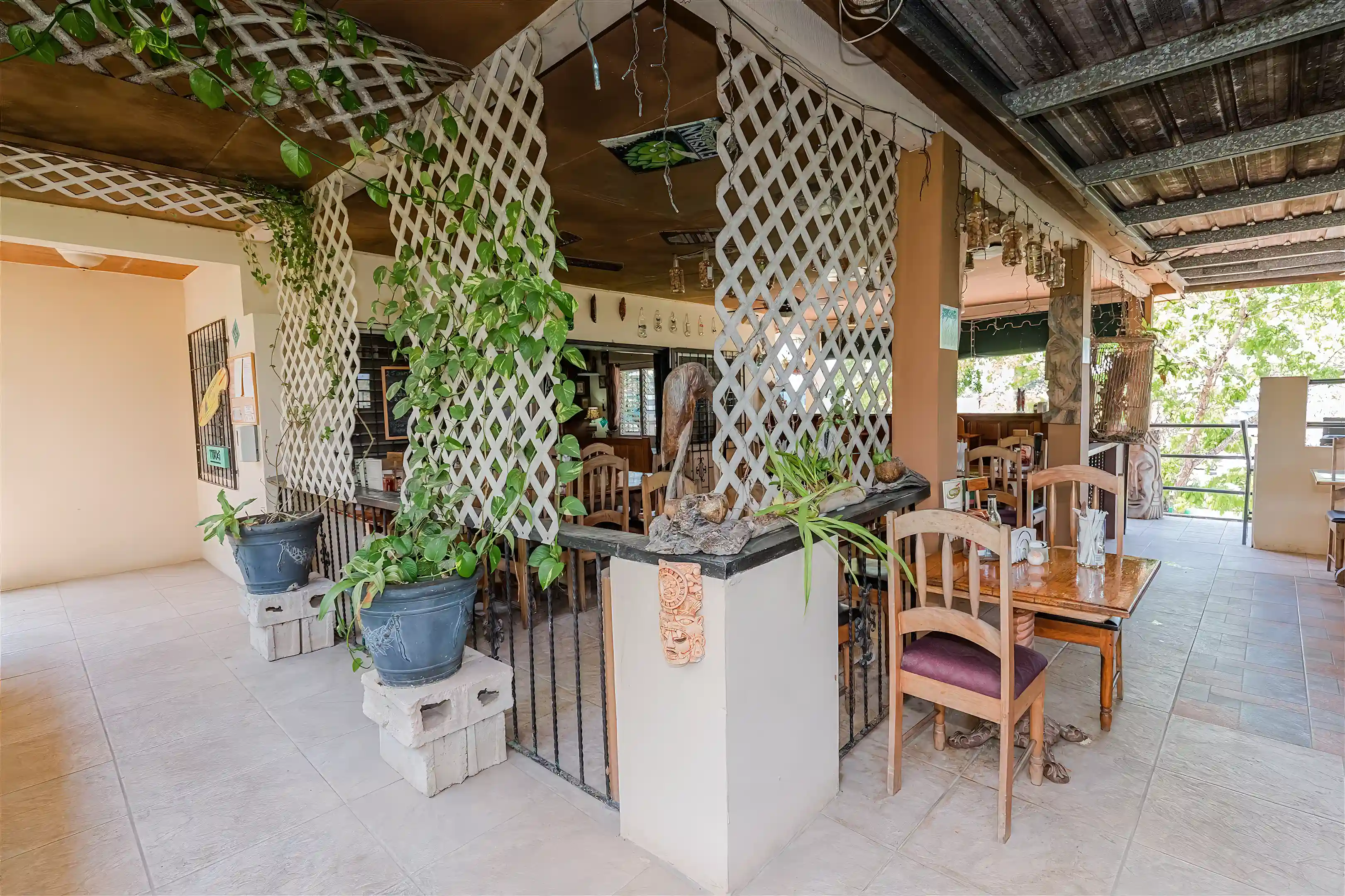 Restaurant for Sale in Market Square, Belmopan, Cayo, Belize - Viviun