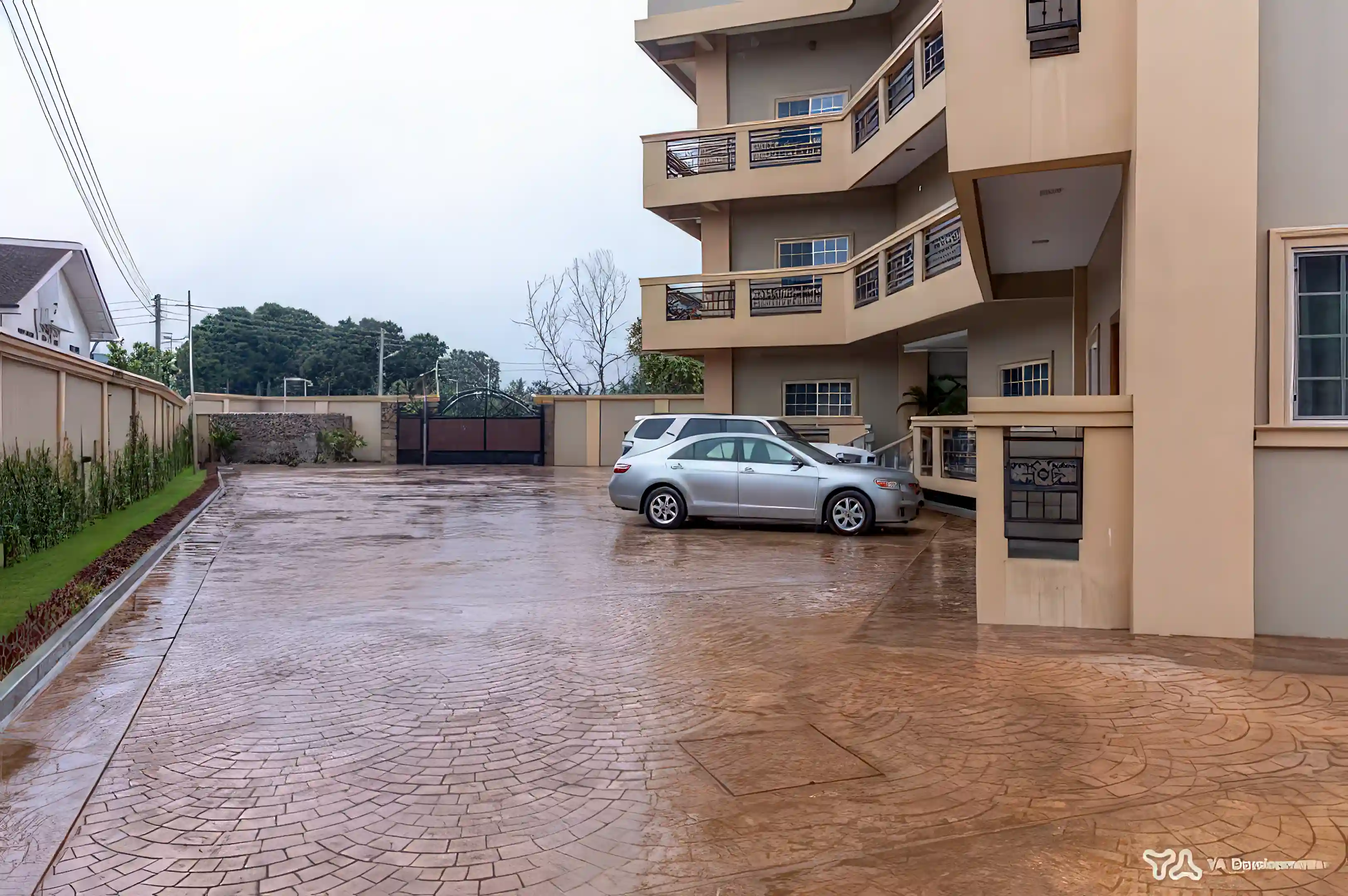 Apartment Building for Sale in 9 First Circular Crescent, Accra, Ghana ...