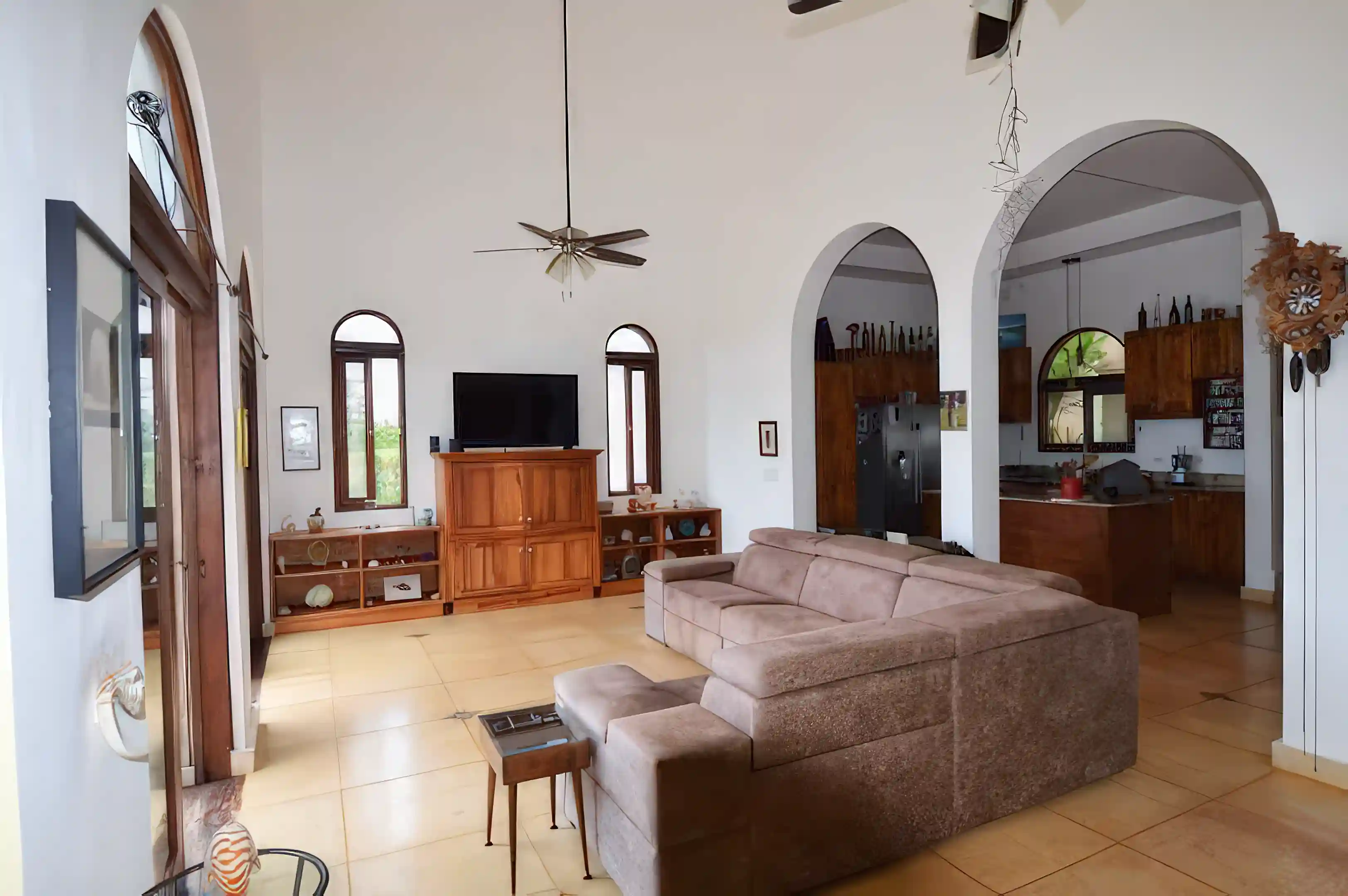 Home for Sale in 68 Calle Pelicano, Los Islotes, Quebro, Veraguas ...