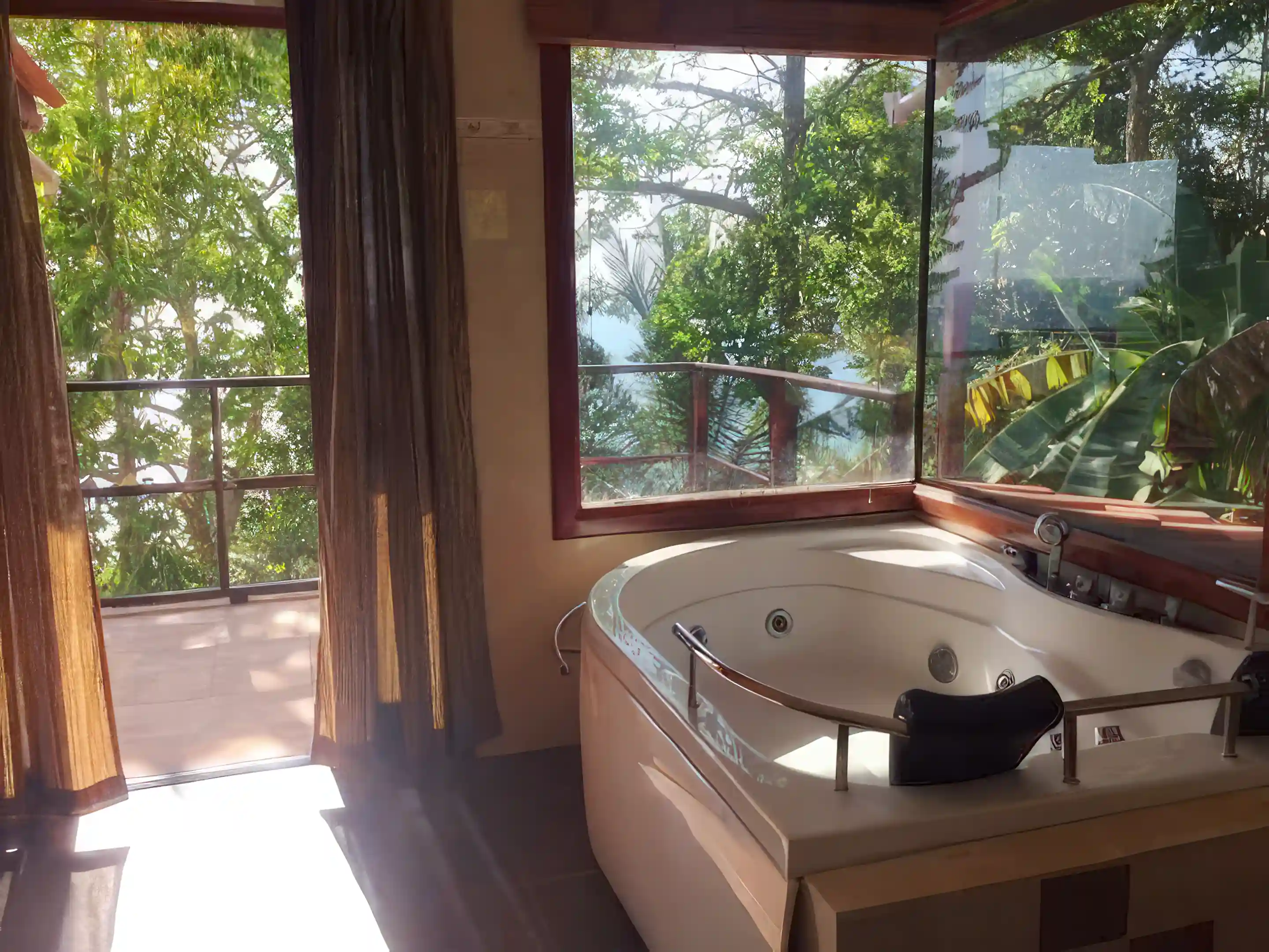 5 Bed, 5 Bath Waterfront Home for Sale in Mata Oscura, Mariato, Panama ...