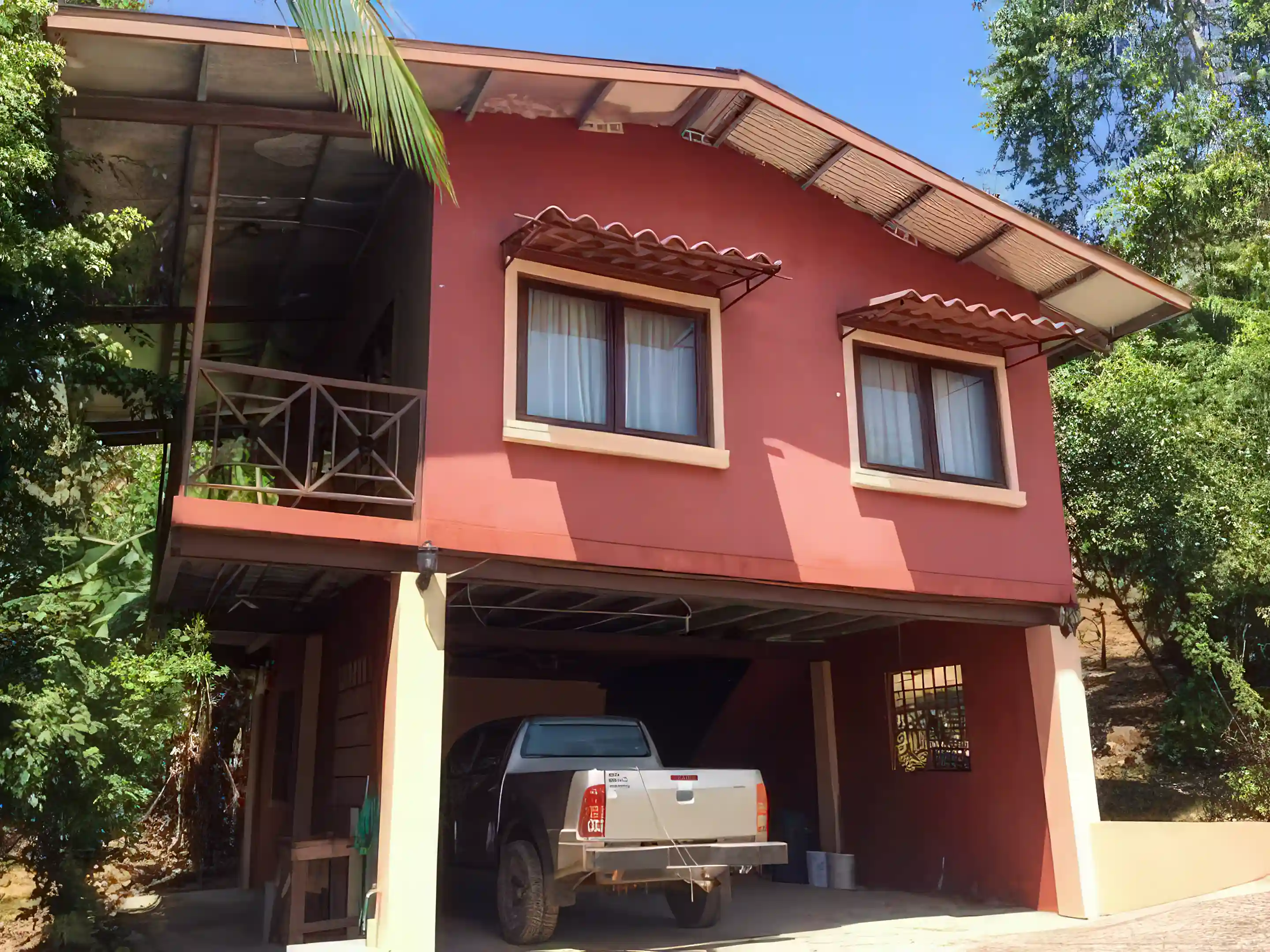 5 Bed, 5 Bath Waterfront Home for Sale in Mata Oscura, Mariato, Panama ...