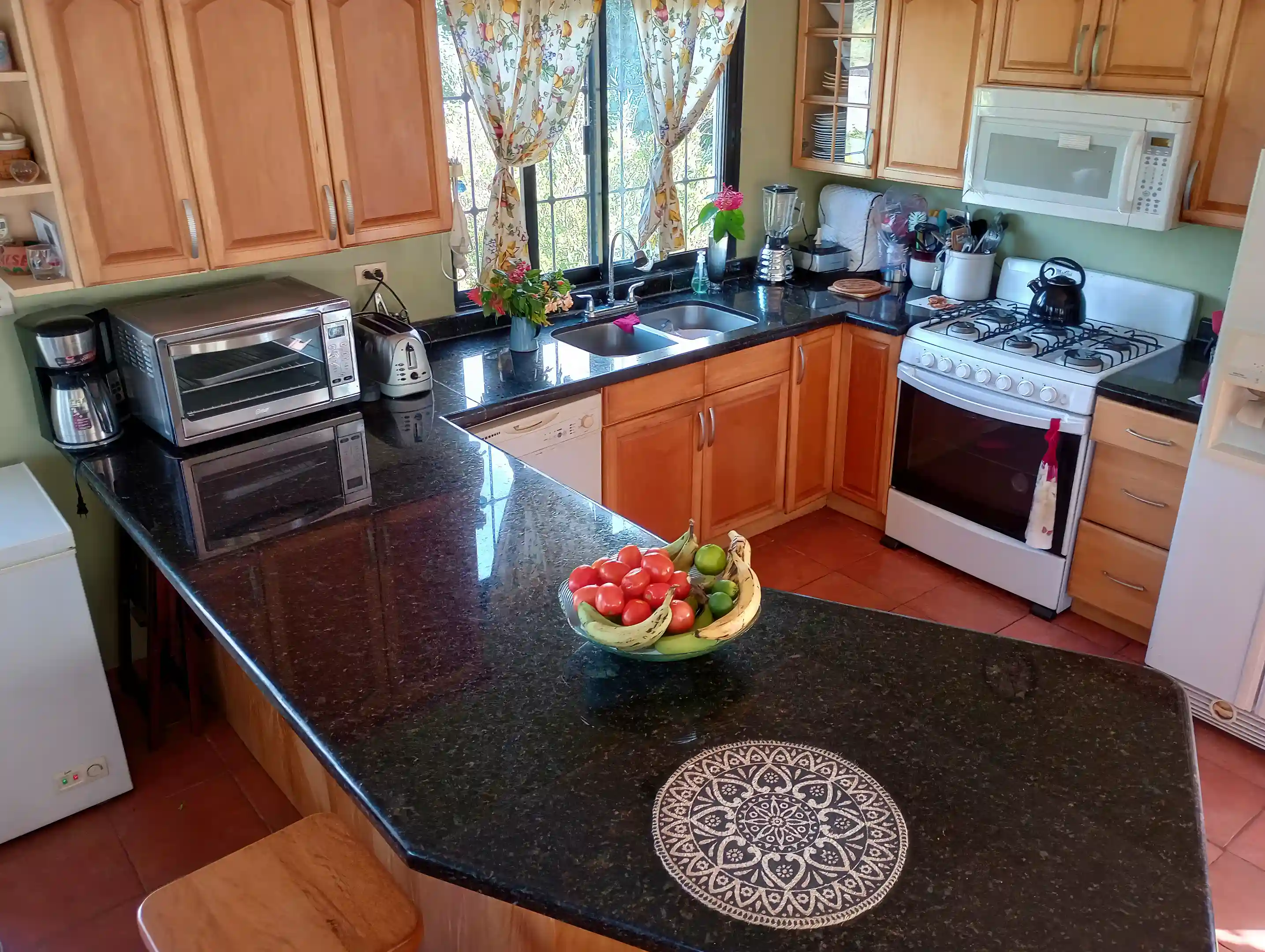 Beach House for Sale in Boreales, Balfate, Colón, Honduras - Viviun