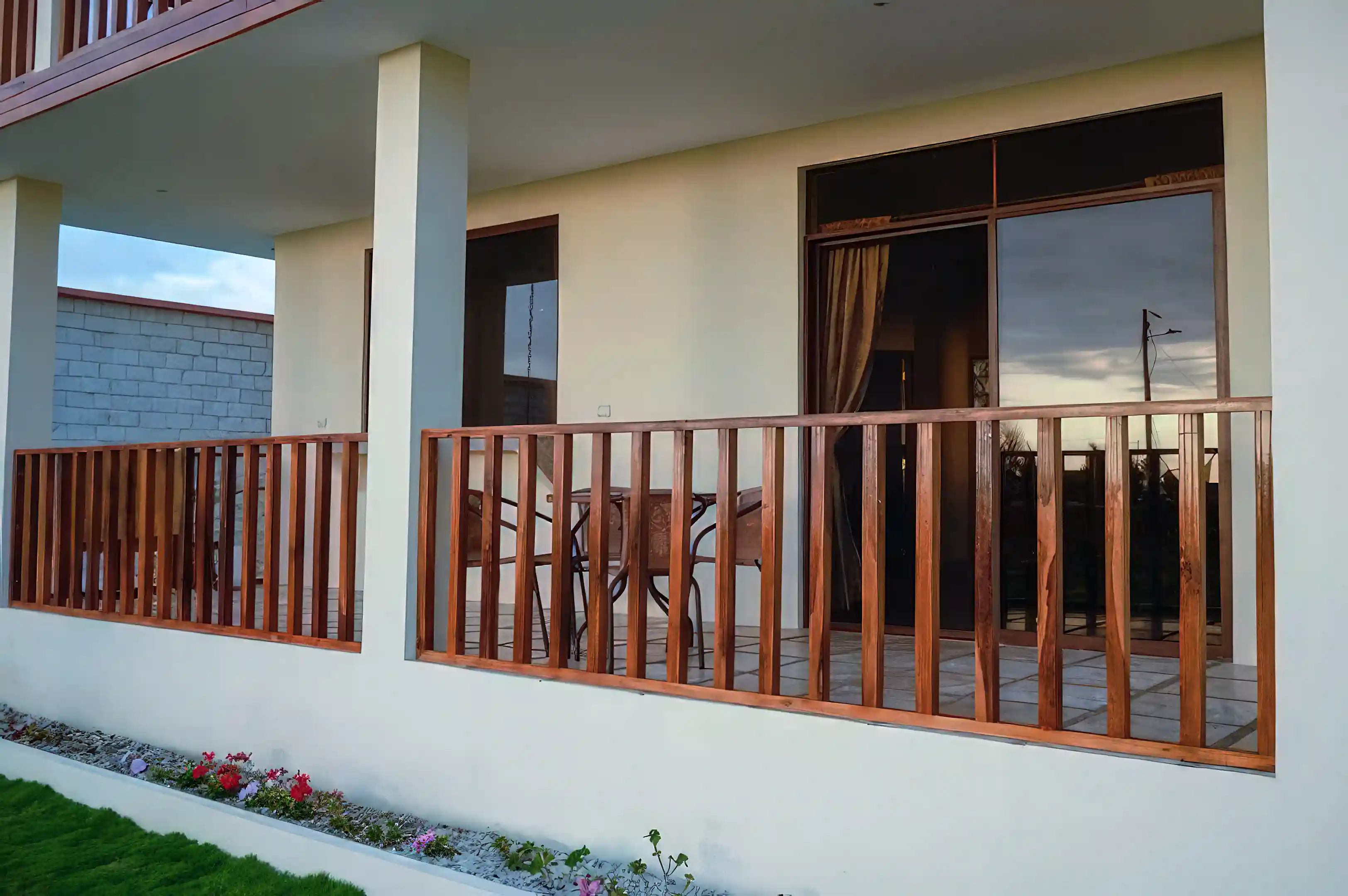 Investment Property for Sale in Puerto Cayo, Ecuador - Viviun