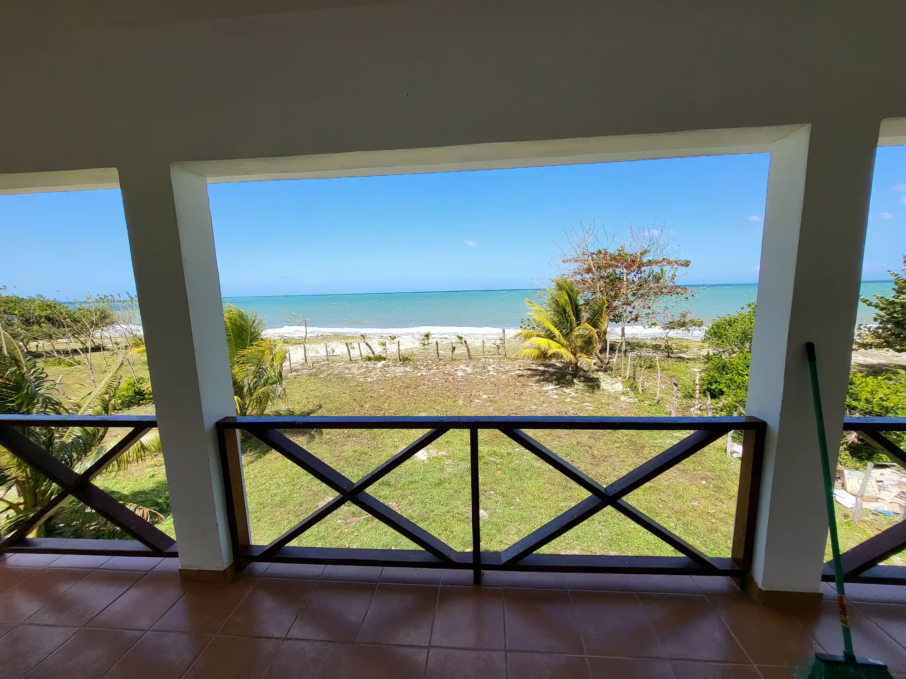 Beachfront Home for Sale in Colonia Brisas Del Mar, Balfate, Colon ...