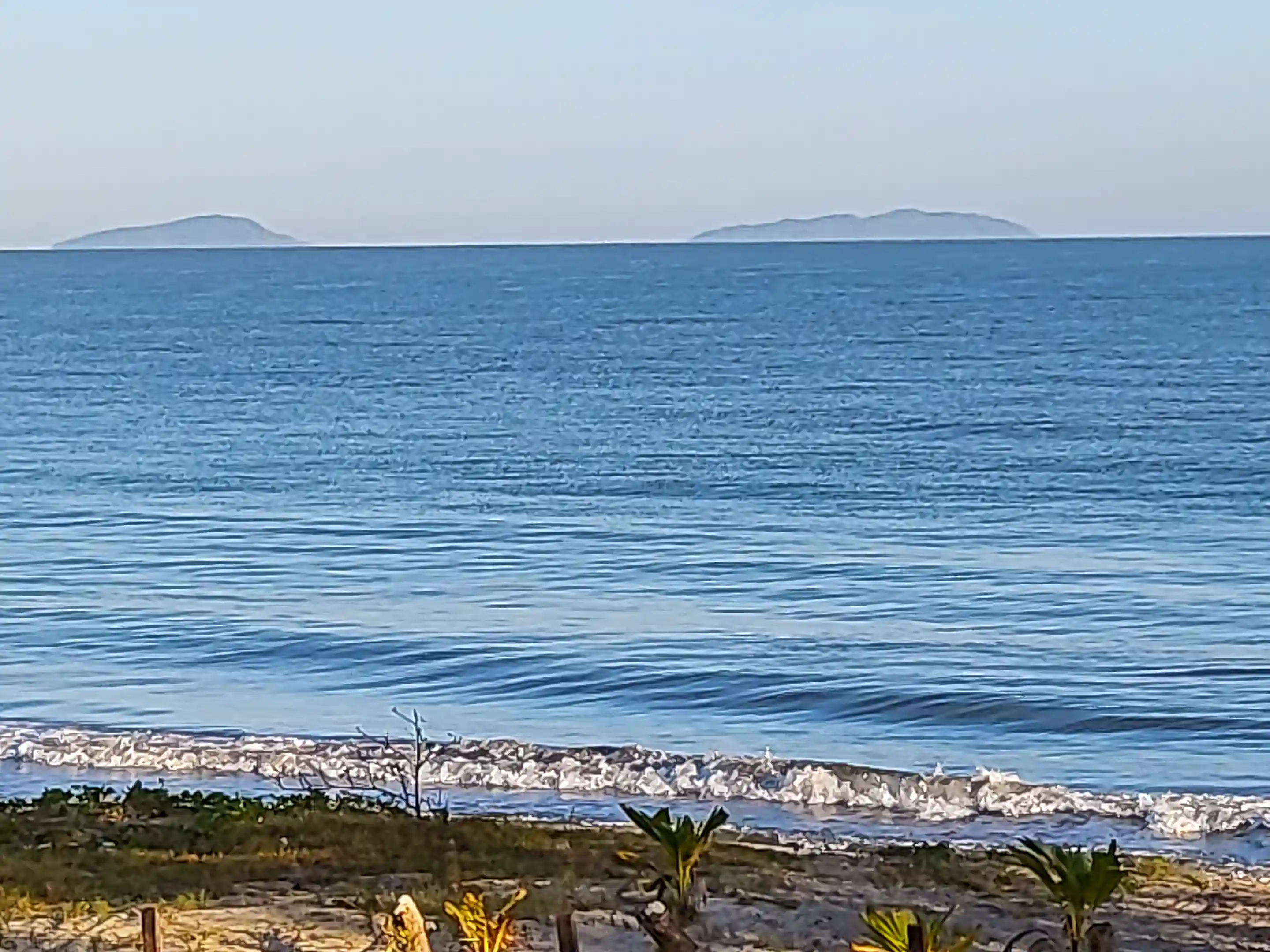 Beachfront Home for Sale in Colonia Brisas Del Mar, Balfate, Colon ...
