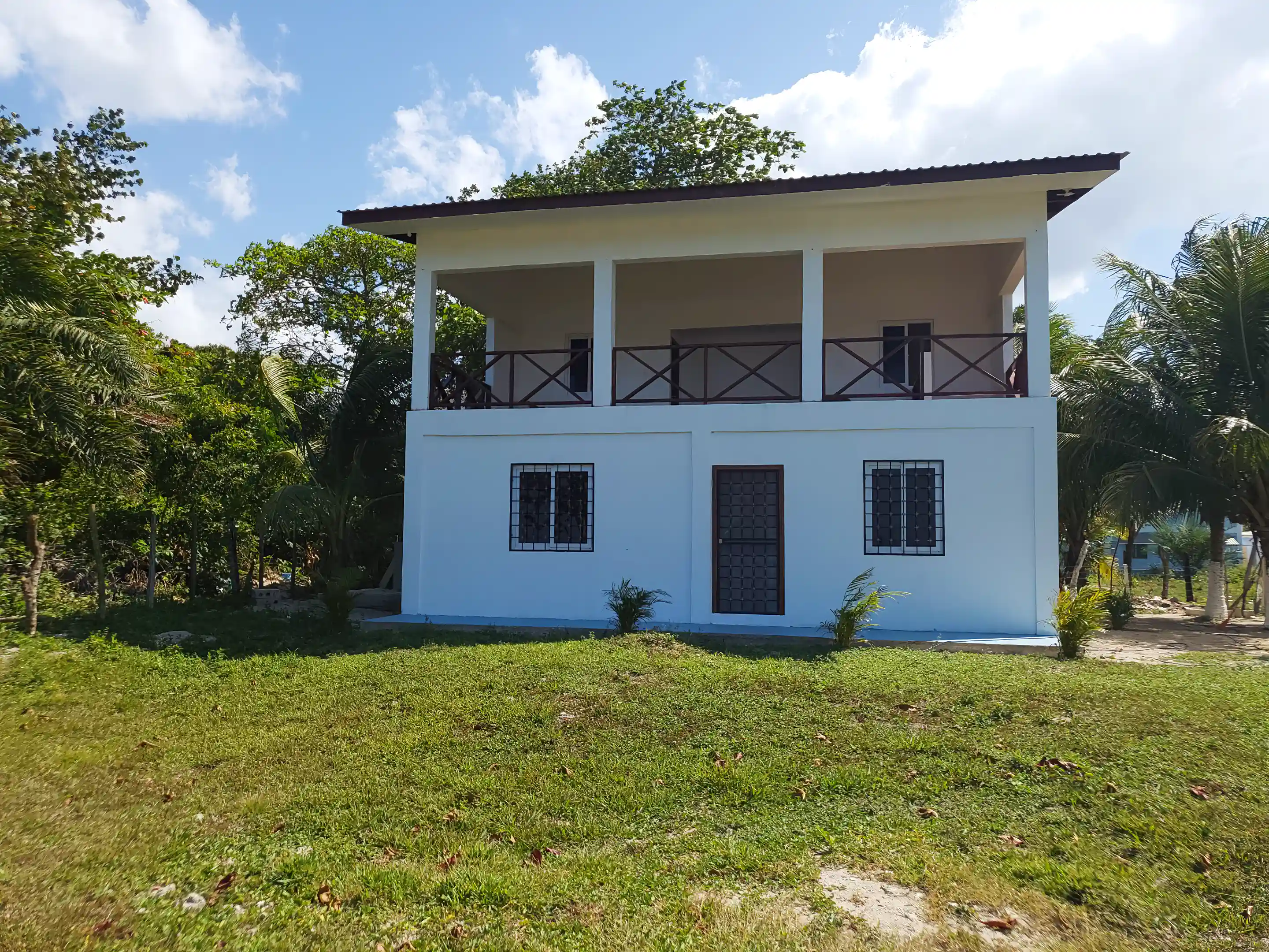Beachfront Home for Sale in Colonia Brisas Del Mar, Balfate, Colon ...