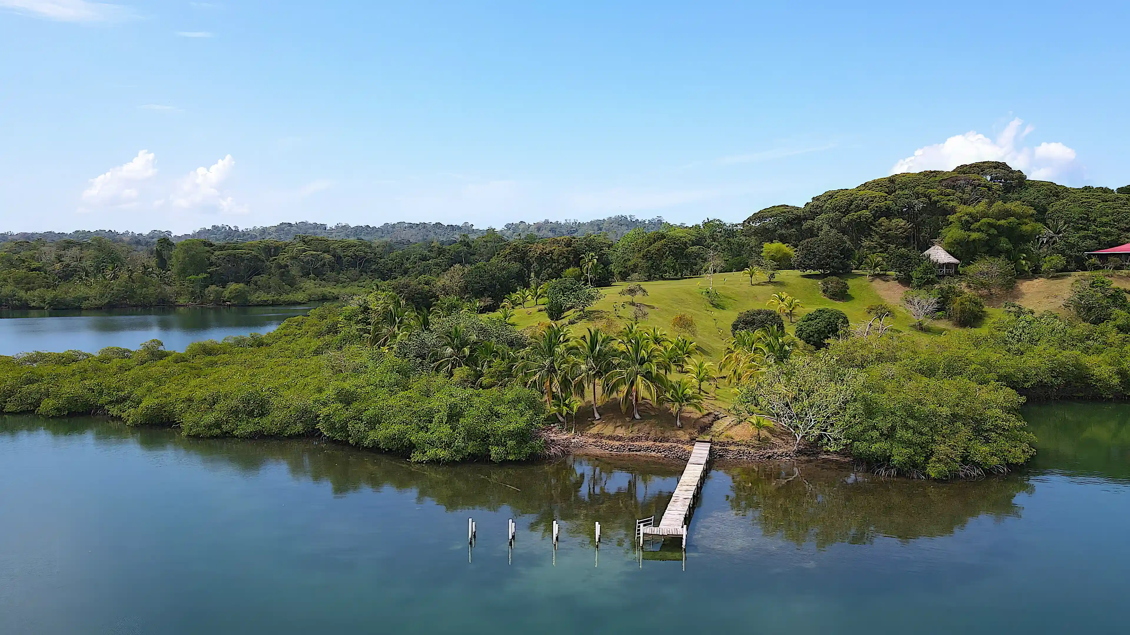 House and Waterfront Land for Sale in Aguacate, Bocas Del Toro, Panama