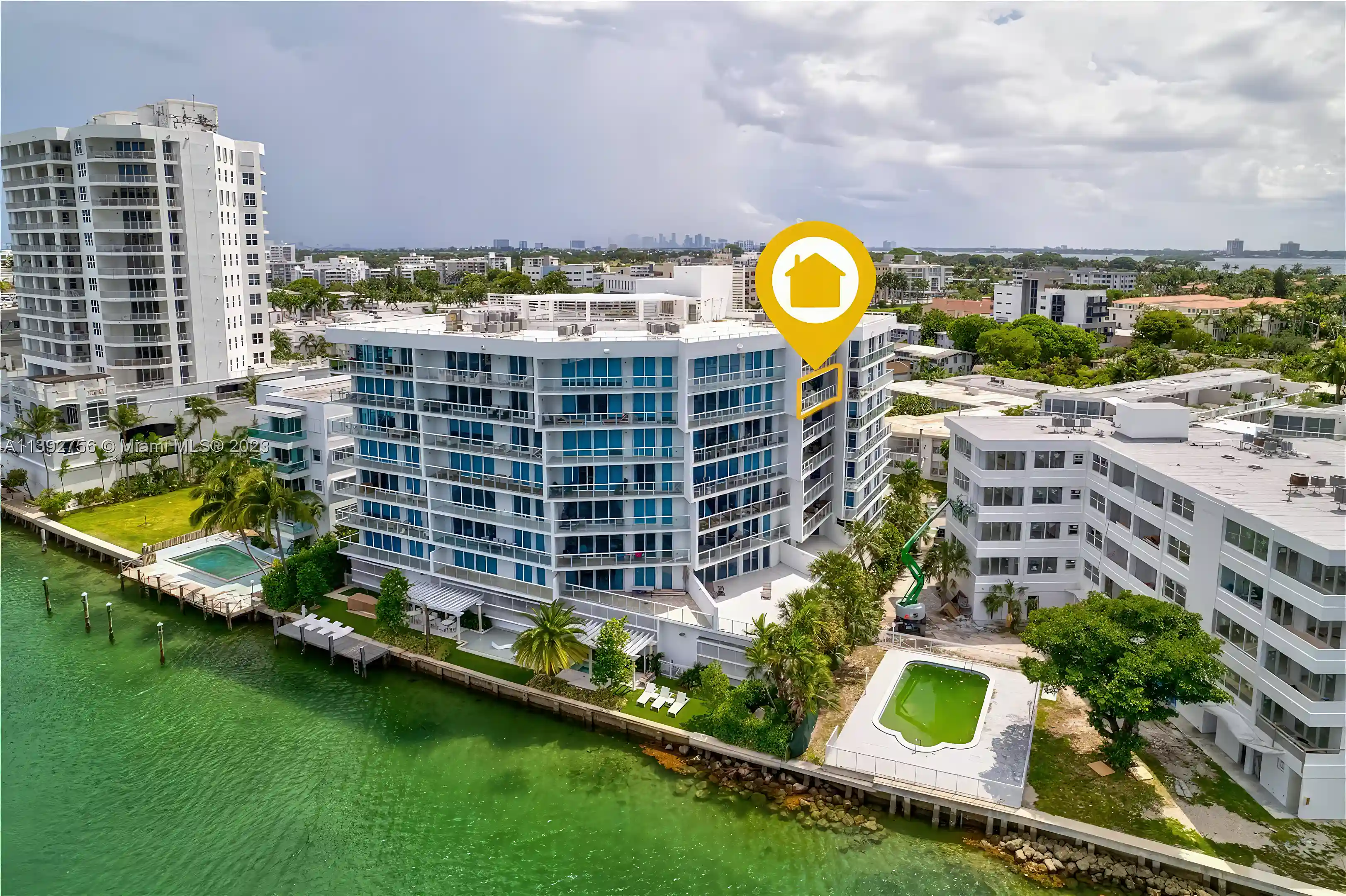 Condo for Sale in 9821 E Bay Harbor Dr # 802, Bay Harbor Islands ...