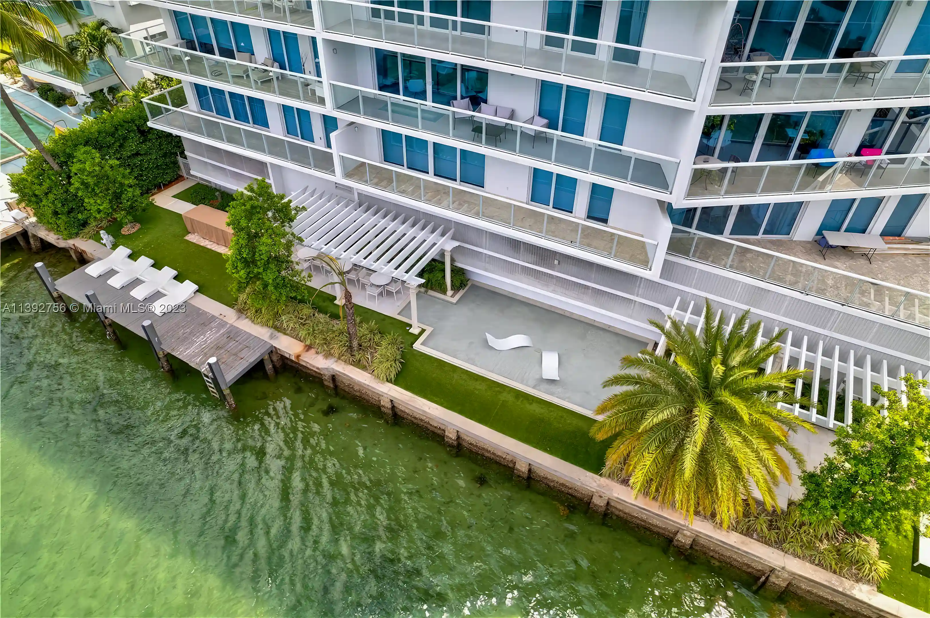 Condo for Sale in 9821 E Bay Harbor Dr # 802, Bay Harbor Islands ...