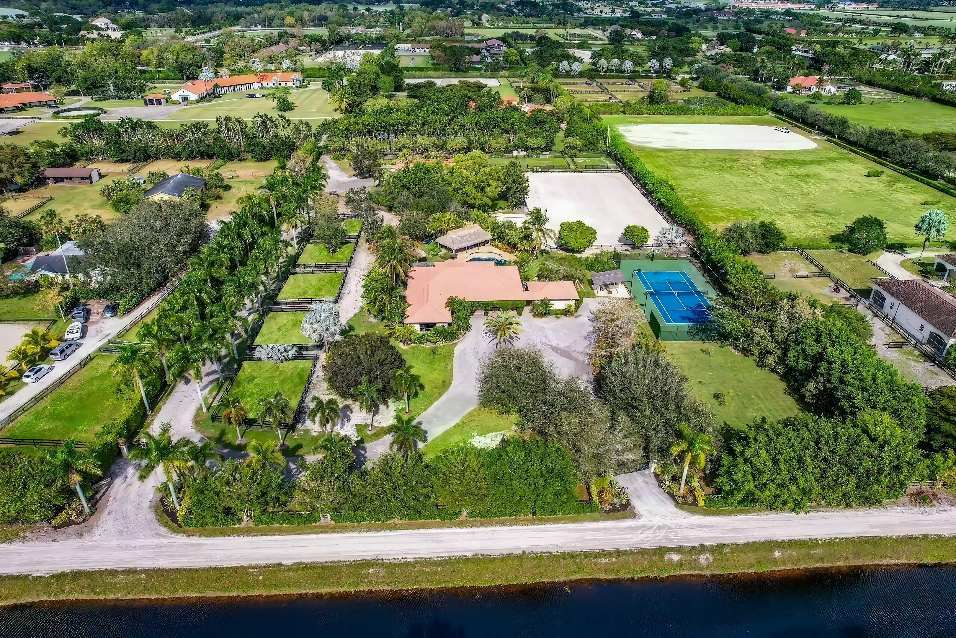 Equestrian Farm for Sale in 13349 60th Street S, Wellinghton, Florida, USA