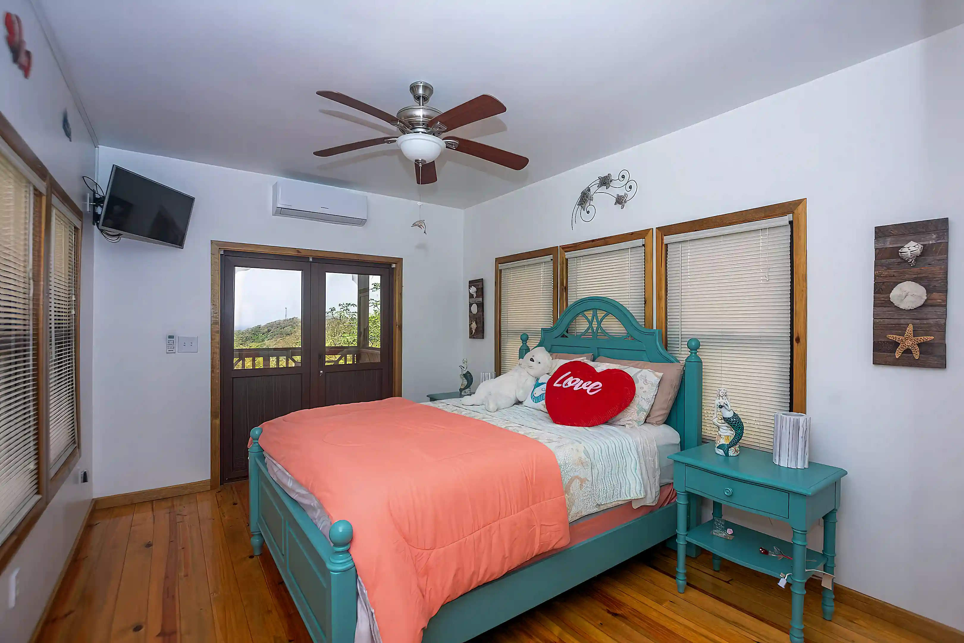 Ocean View Home for Sale in Gravel Bay, Roatan, Bay Islands, Honduras