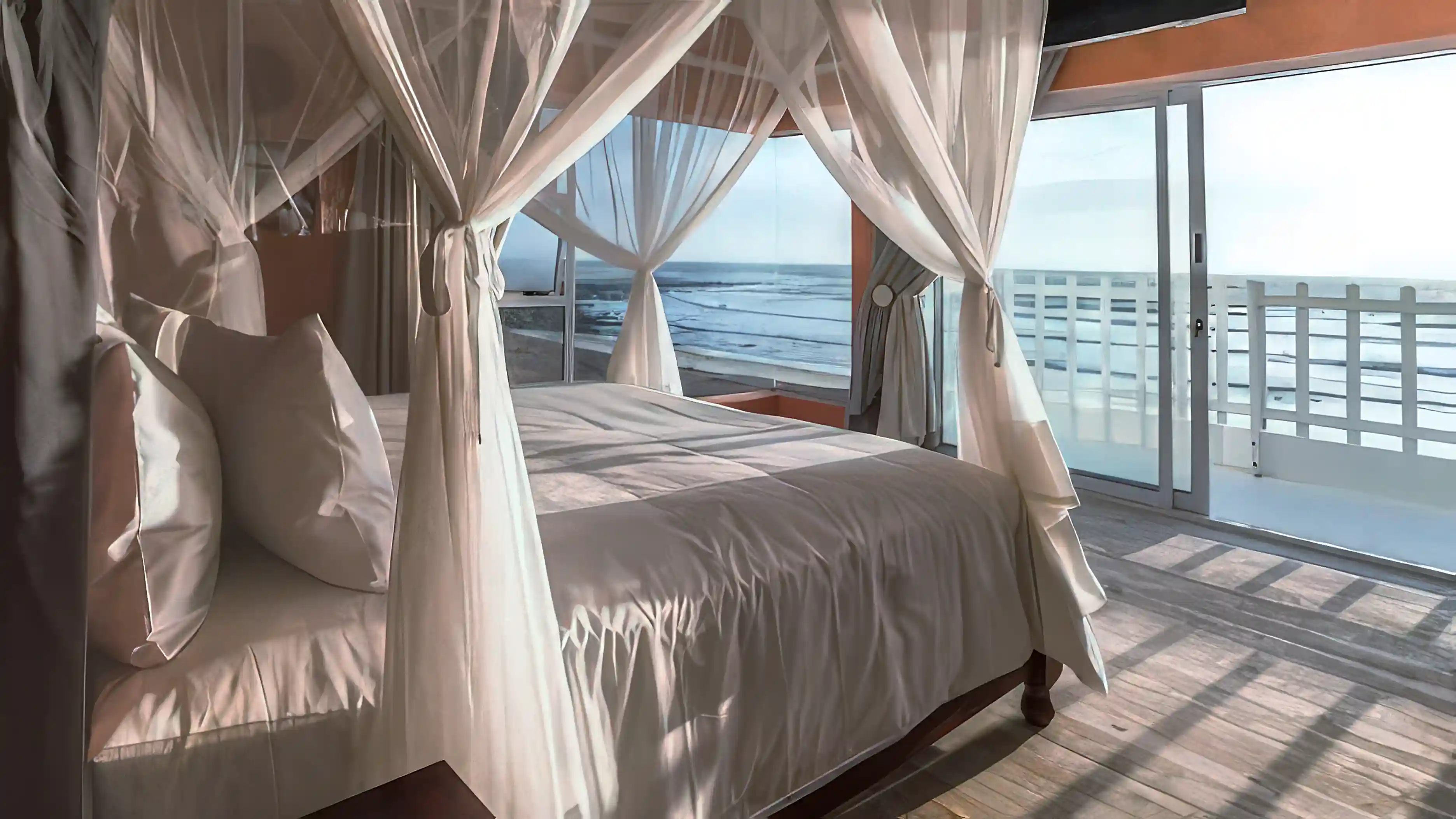 Beachfront Villa for Sale in Vogelstrand, Swakopmnund, Erongo, Namibia