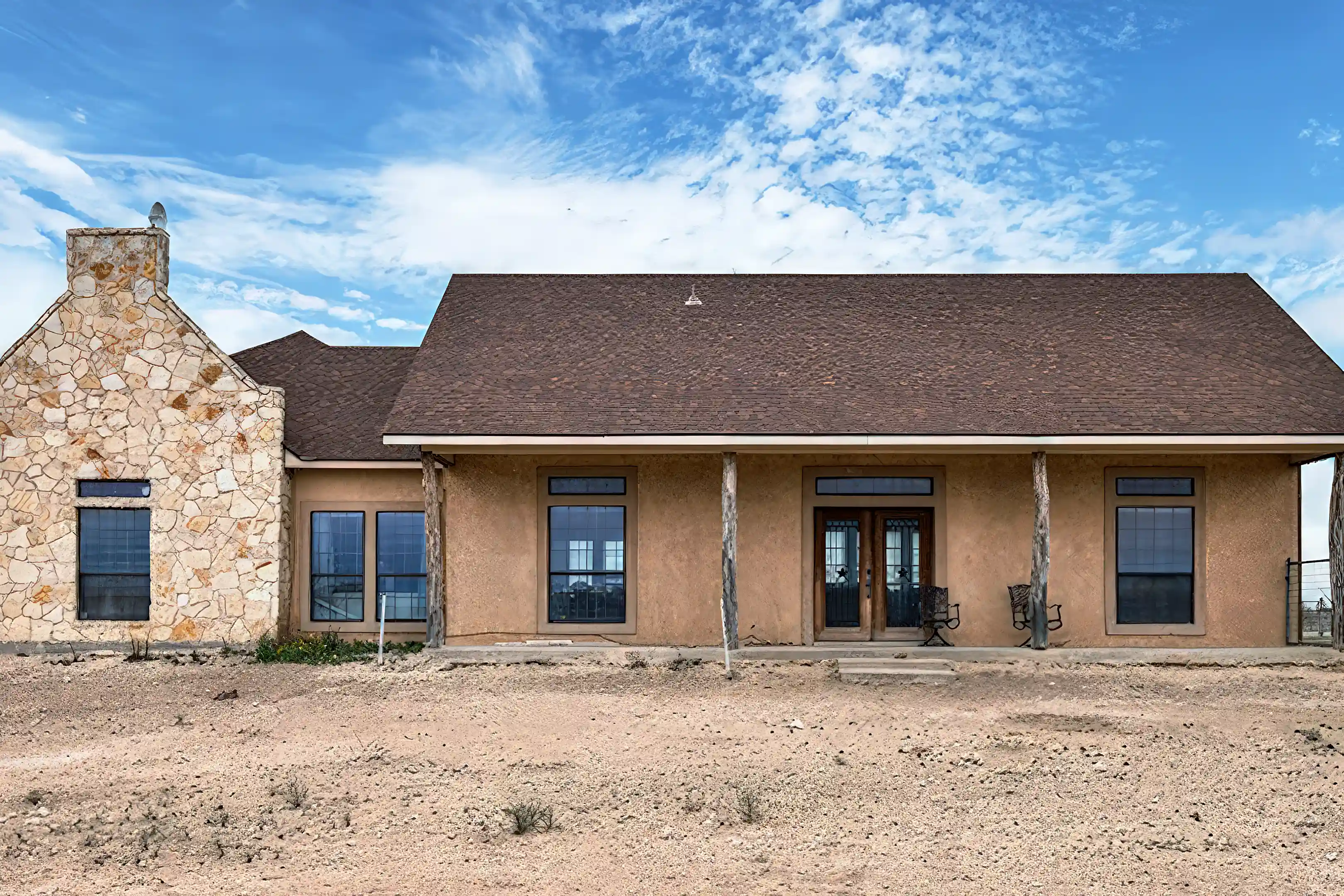 Luxury Home for Sale in 2401 Reece Road, San Angelo, Texas, USA