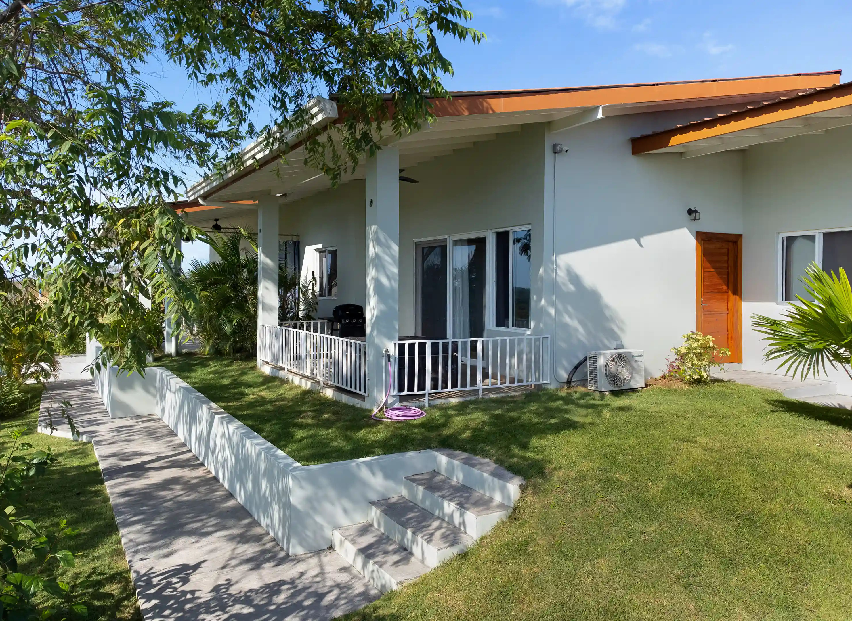 Ocean View Home for Sale in Boca Chica, Chiriqui, Panama