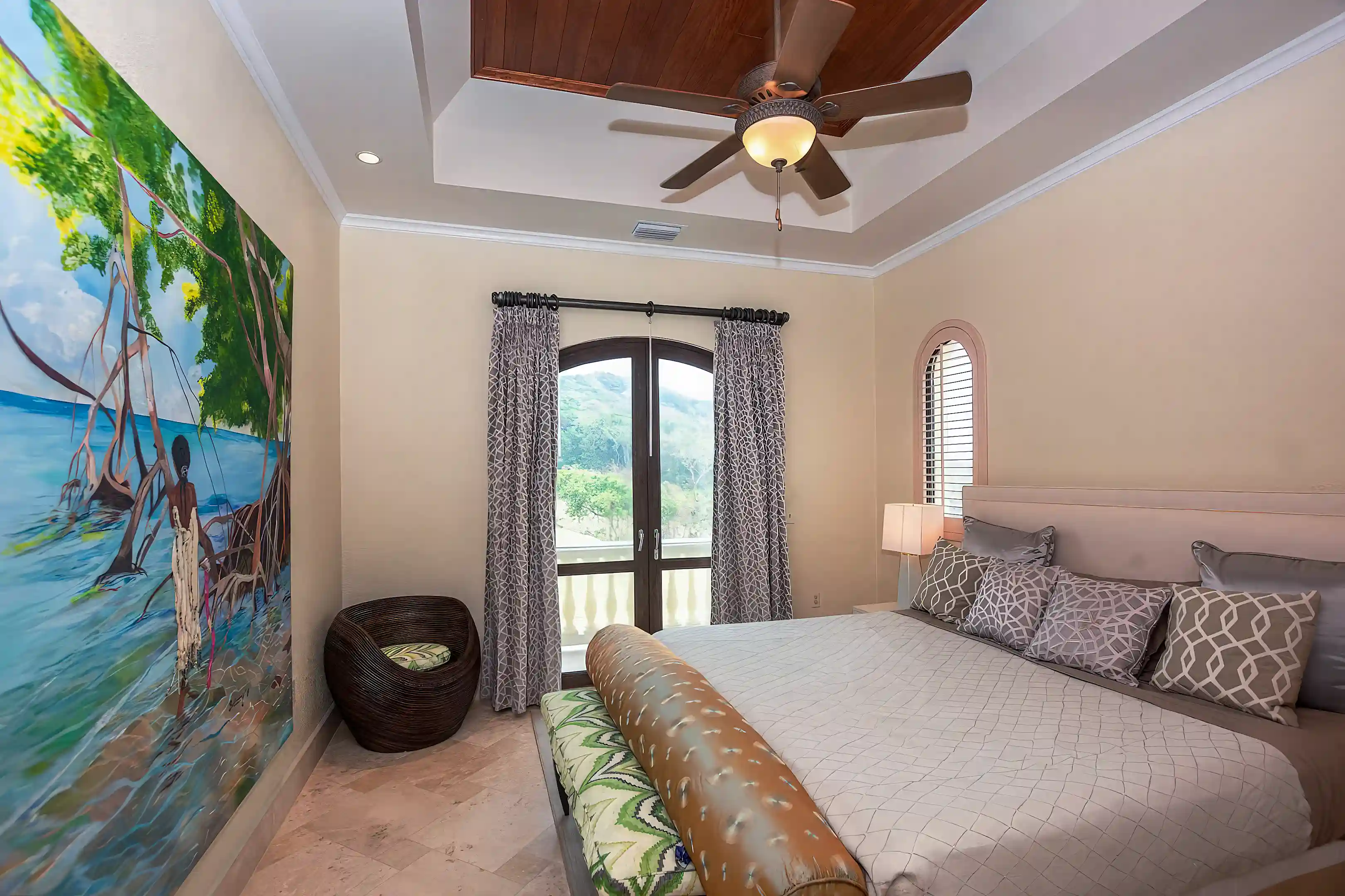 Ocean View Condo for Sale in Roatan, Bay Island, Honduras