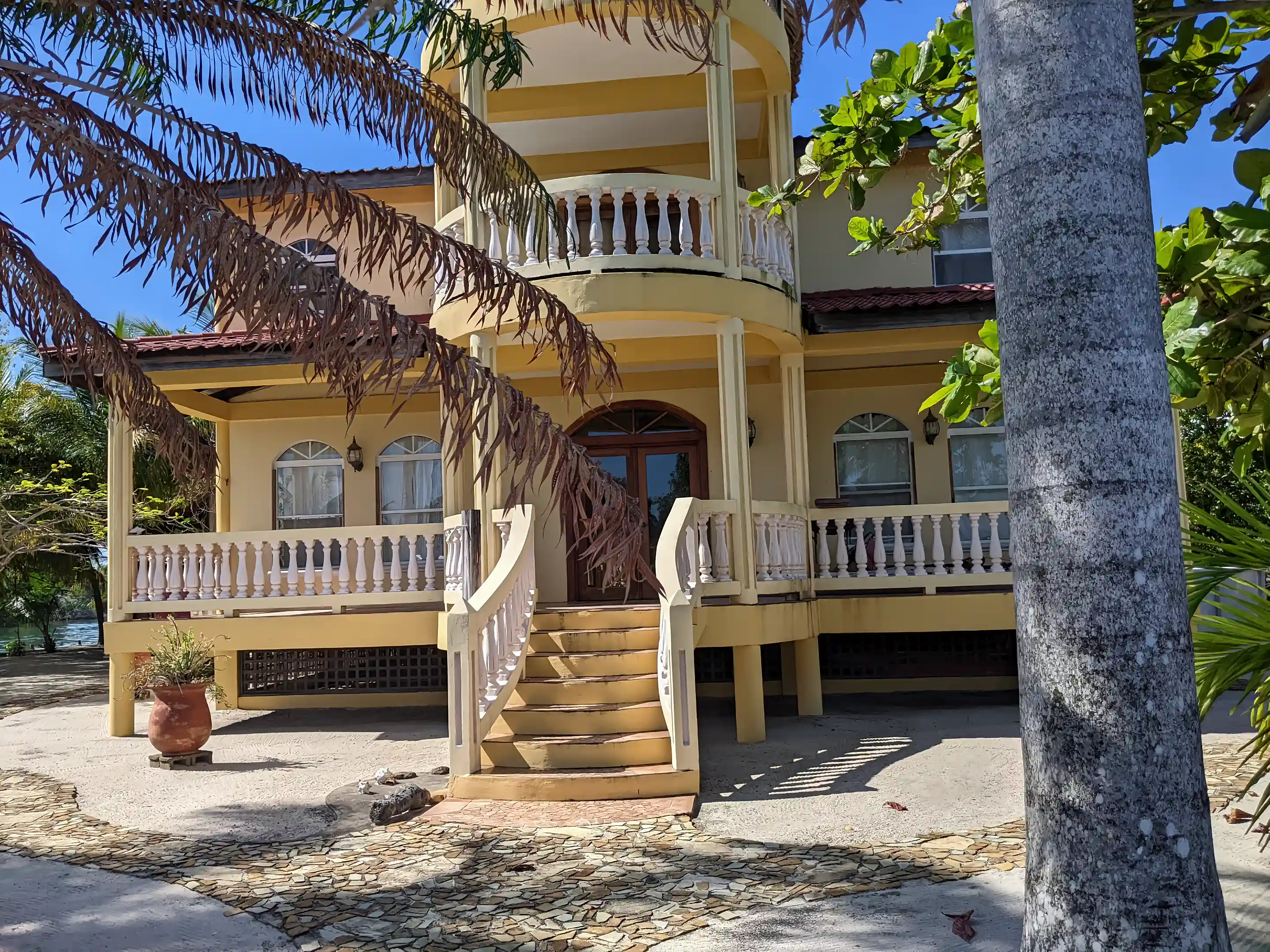 Island Home for Sale in Placencia Inner Island, Placencia Village ...