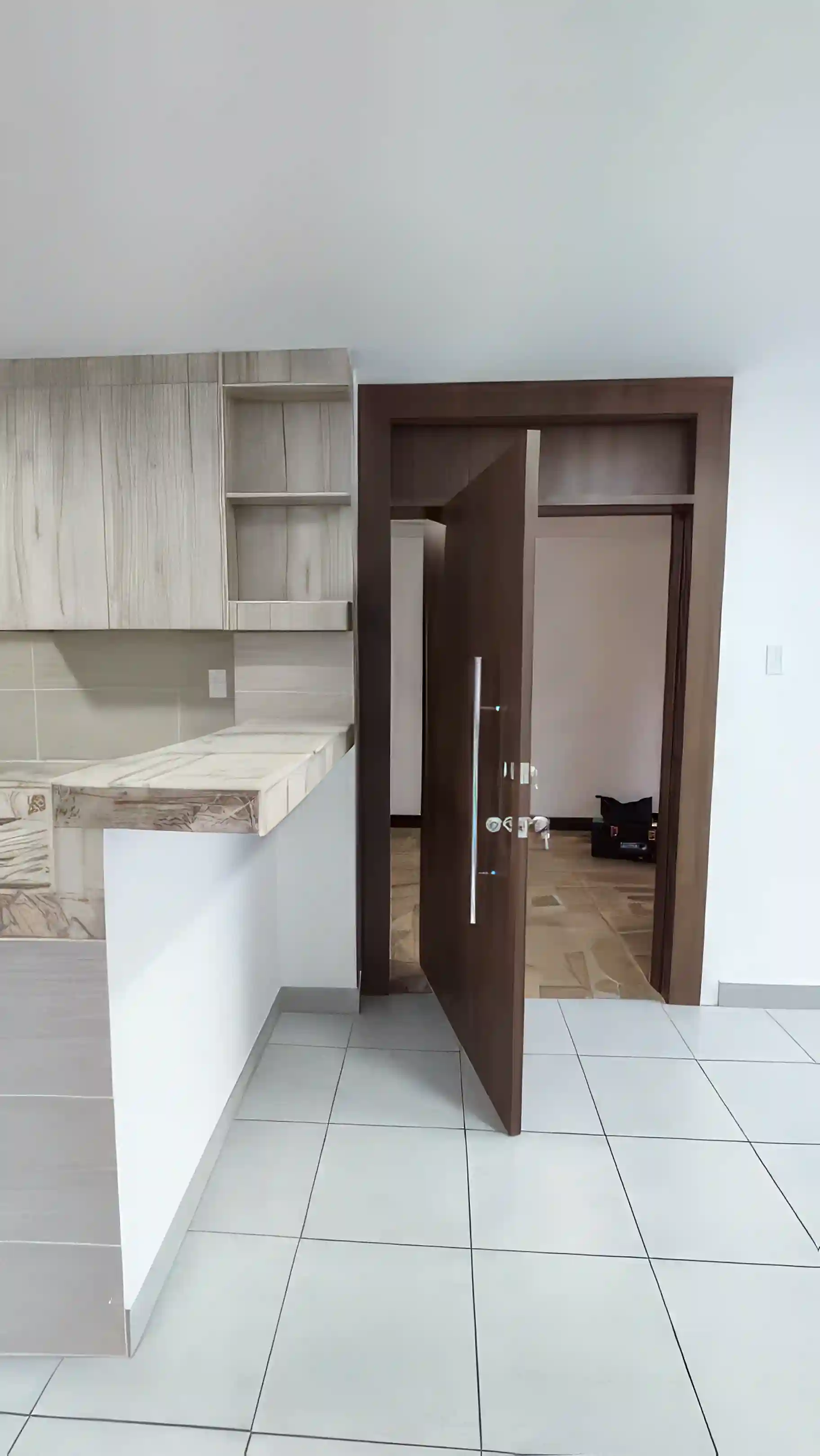 Condo for Sale in Calle Surgio Plazza, Bahia De Caraquez, San Vicente ...