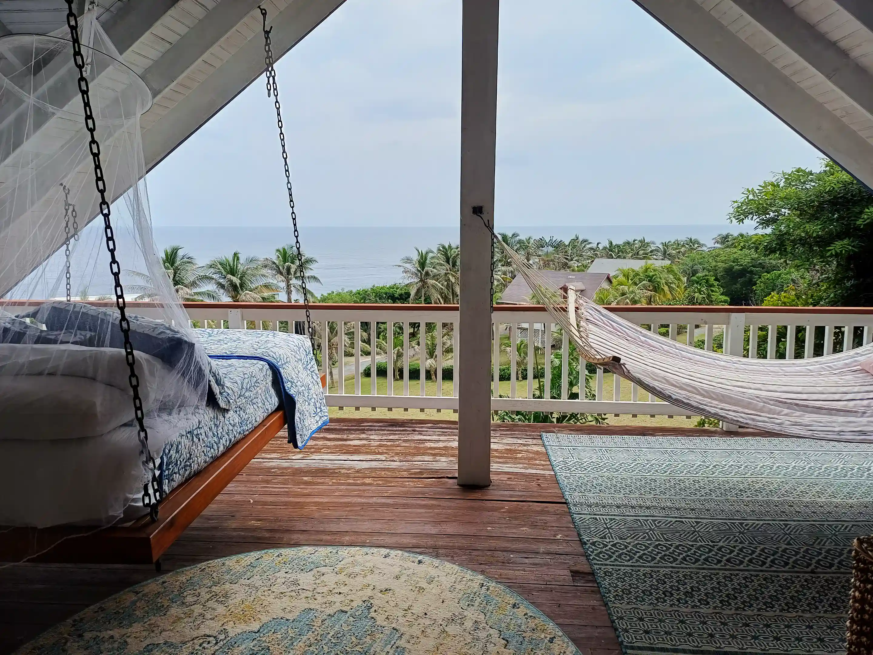 2 Bedroom House for Sale in Turrets, Turtle Crossing, West Bay, Roatan ...