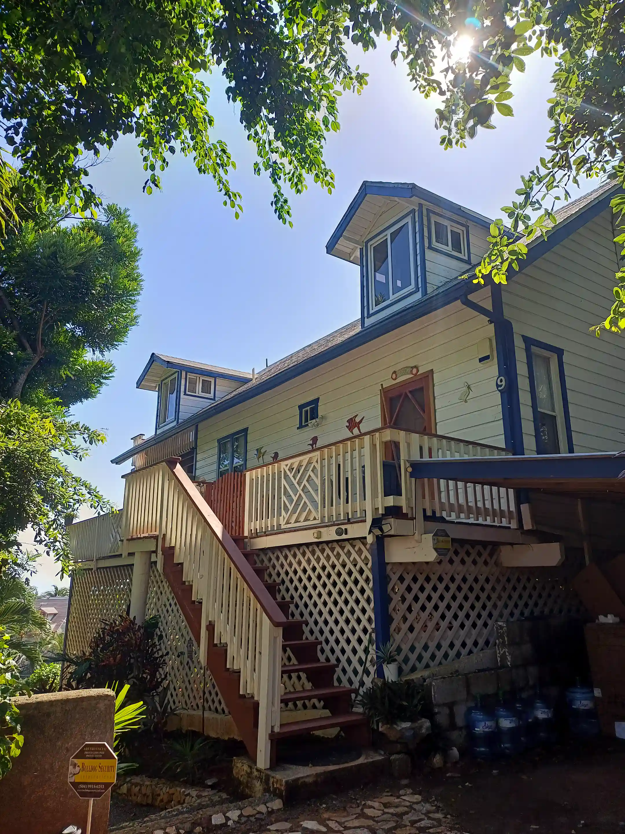 2 Bedroom House for Sale in Turrets, Turtle Crossing, West Bay, Roatan ...