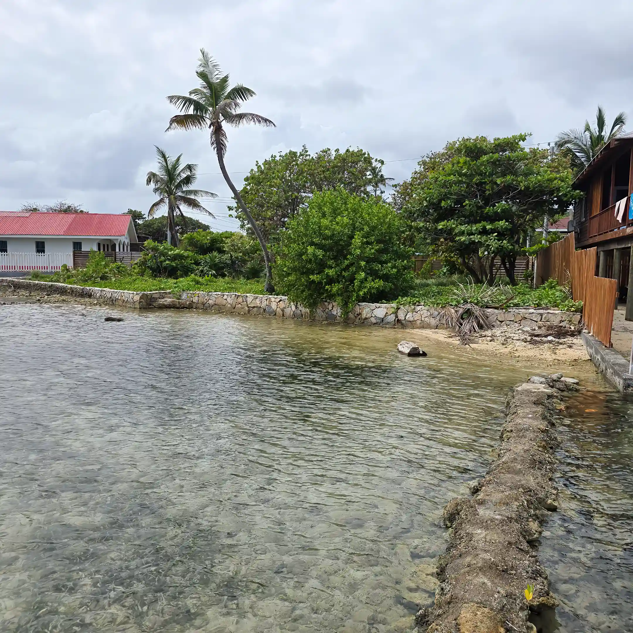 Oceanfront Lot for Sale in Calabash Bight, Roatan, Bay Islands, Honduras