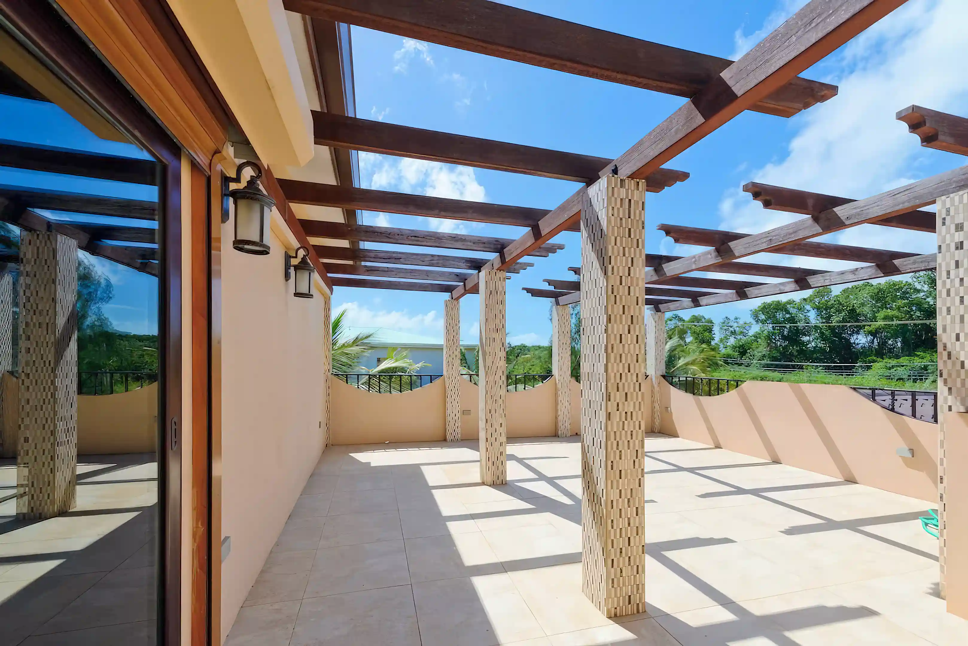 Luxury Beach House for Sale in Seafront Street, Phase 2, Sittee Point ...