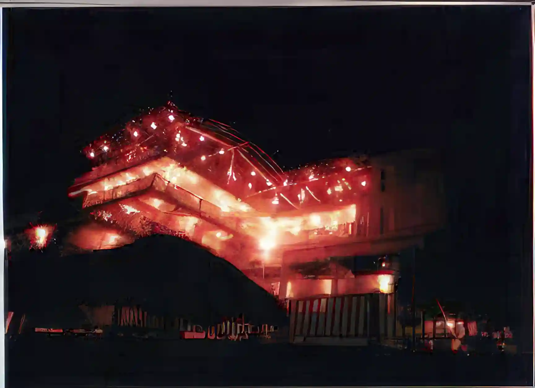 Hotel for Sale in The Peninsula of Pariah, Orients of the Country ...